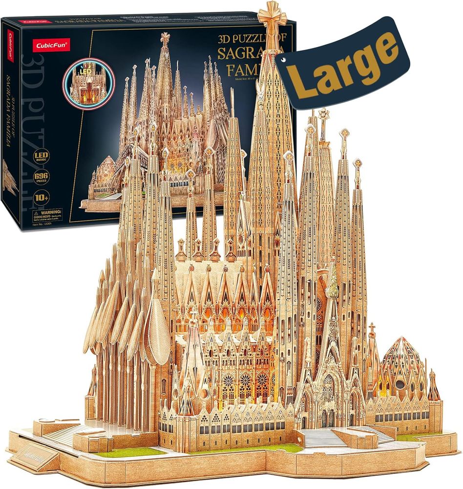 Cubic Fun Rompecabeza 3D con LED Sagrada Familia Barcelona 696 Piezas