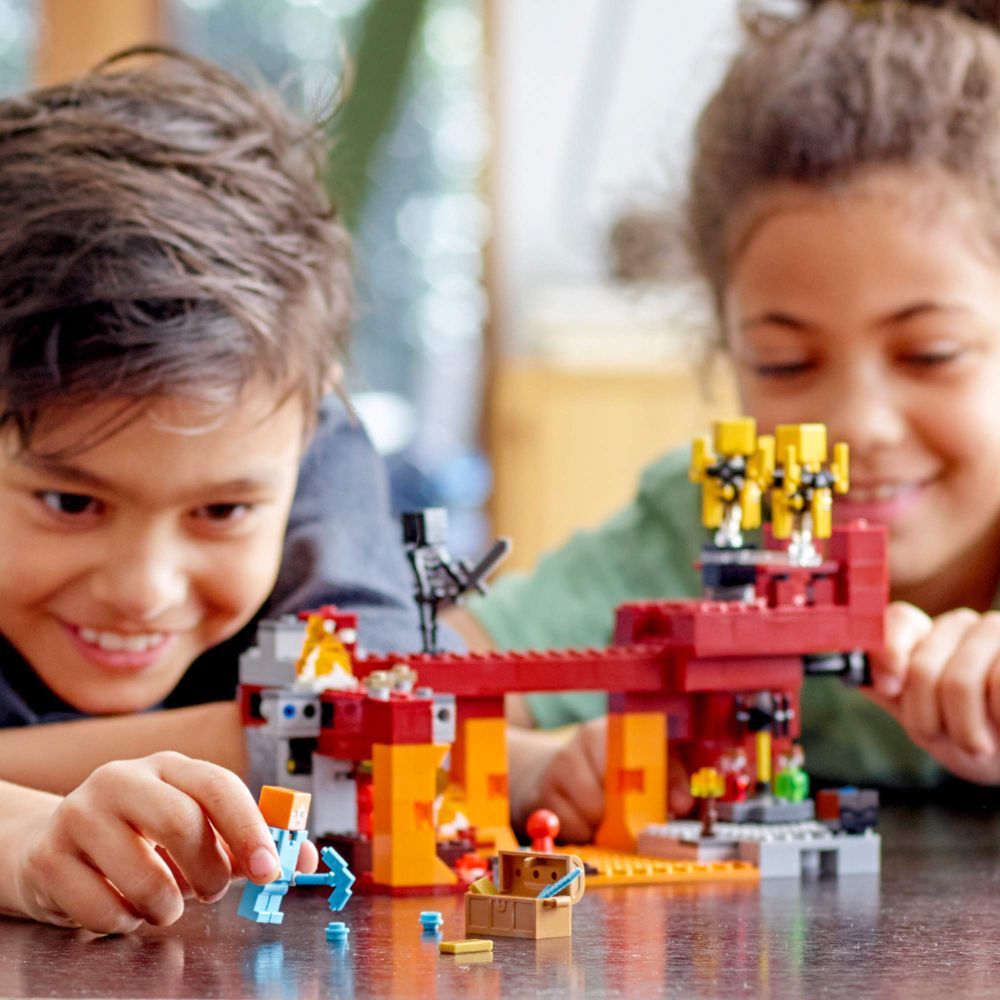 Juguete de construcción, LEGO, Minecraft The Blaze Bridge 21154