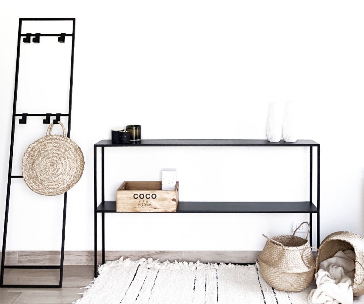 Perchero Taylor Black